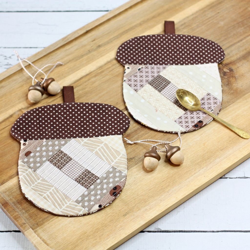 Patchwork Acorn Coaster - A Spoonful of Sugar Shop