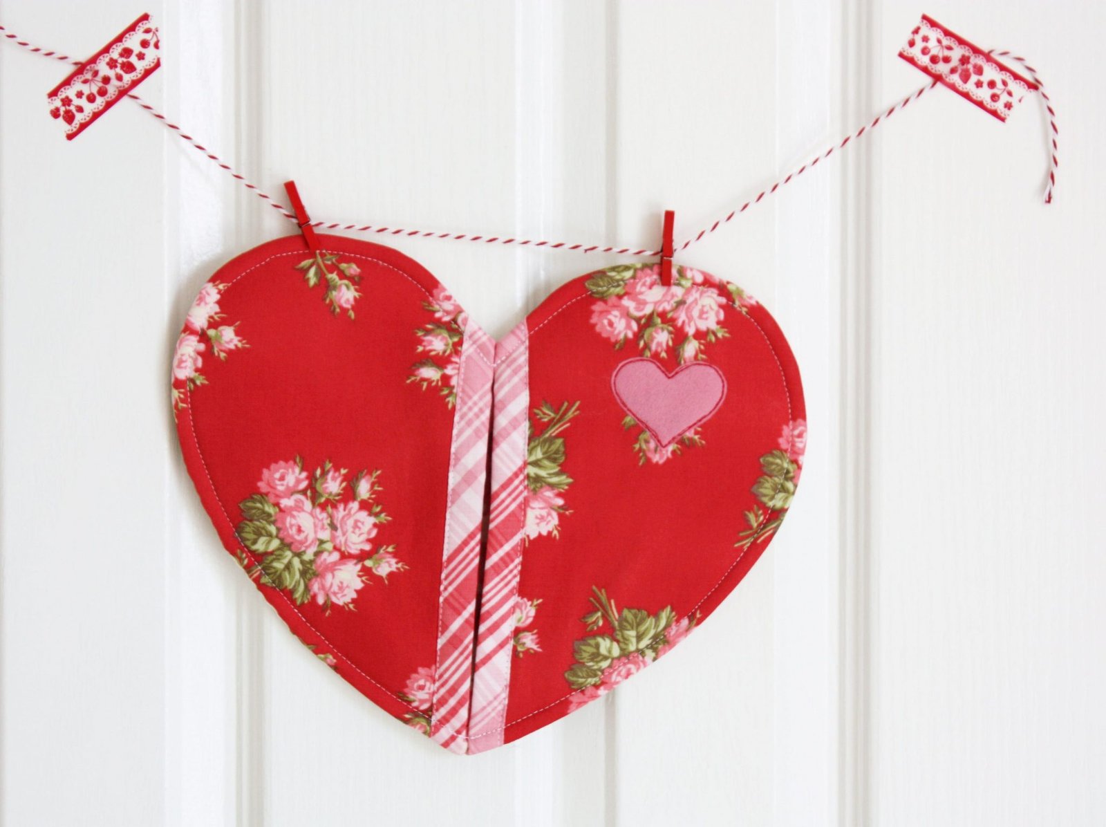 Heart Pot Holder - A Spoonful of Sugar Shop