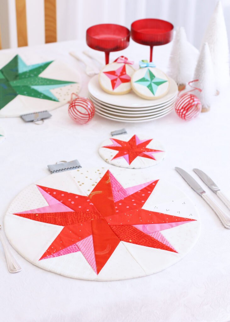 Merry Bauble Table Set - Placemat and Mugrug - A Spoonful of Sugar Shop